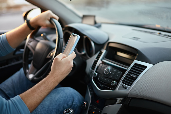 Texas Campaign Aims to Reduce Distracted Driving | The Herrera Law Firm